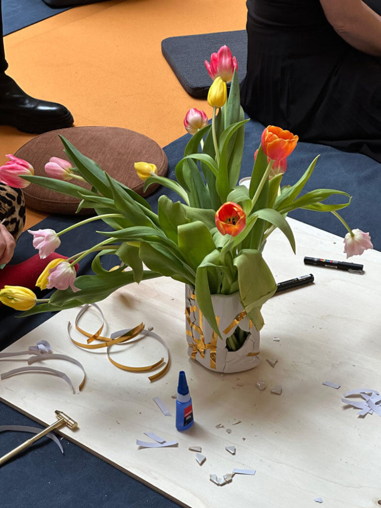 Taller Kintsugi Barcelona | Presencia by Somos Estupendas